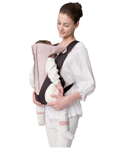 Địu em bé Combi Nina (4 tư thế) - Kidsplaza.vn